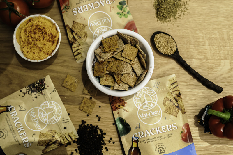 Brasserie Val-Dieu makes crackers out of beer draff | food.be